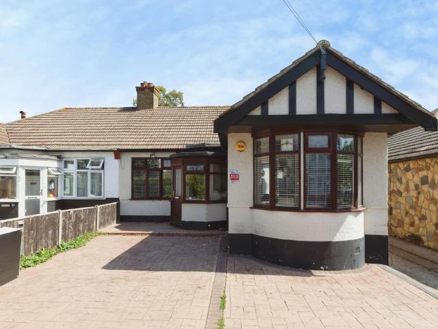 3 bedroom bungalow for sale
