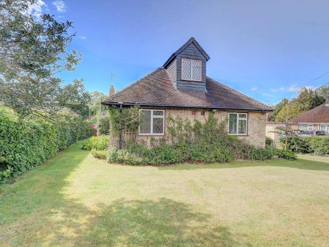 3 bedroom bungalow for sale