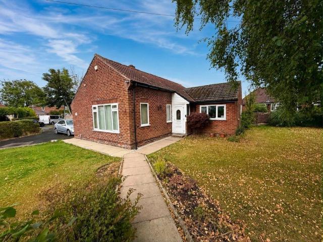 3 bedroom bungalow for sale