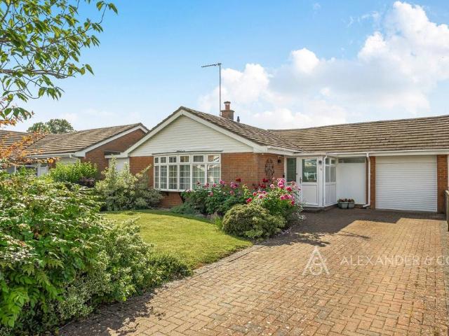 3 bedroom bungalow for sale