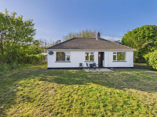 3 bedroom bungalow for sale