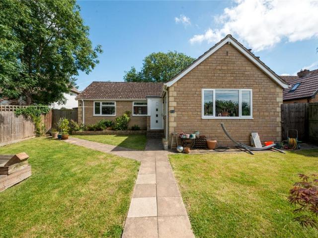 3 bedroom bungalow for sale