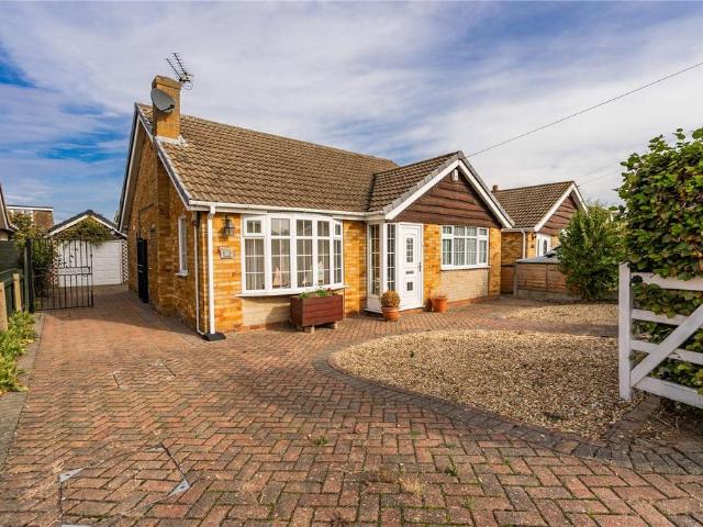 3 bedroom bungalow for sale