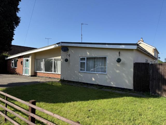 3 bedroom bungalow for sale