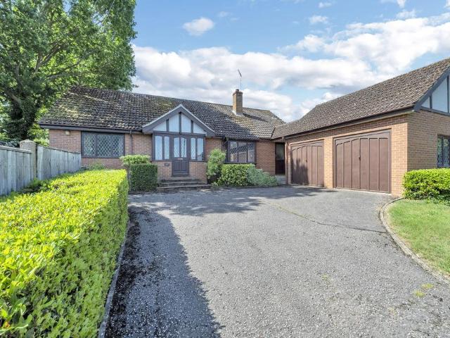 3 bedroom bungalow for sale