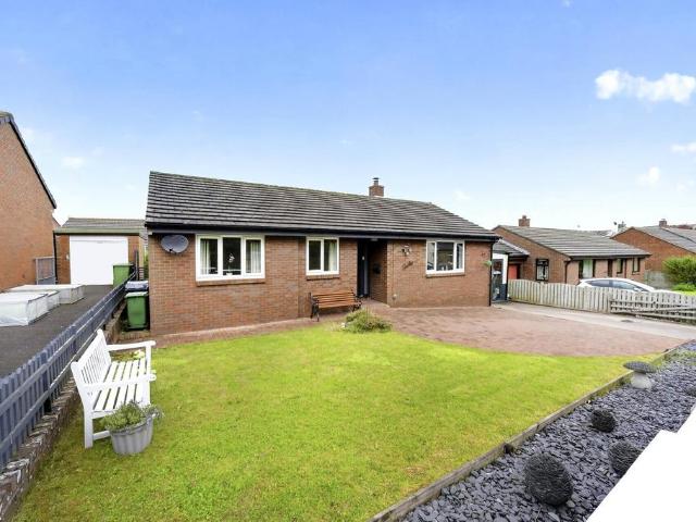 3 bedroom bungalow for sale