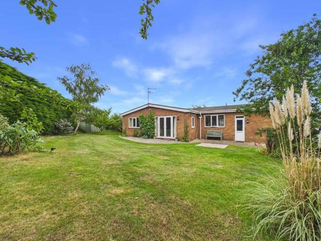 3 bedroom bungalow for sale