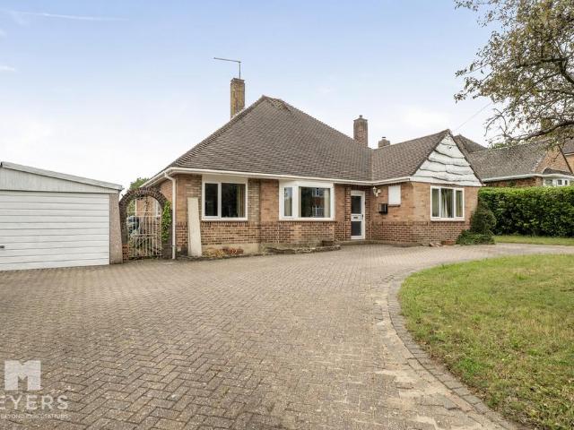 3 bedroom bungalow for sale