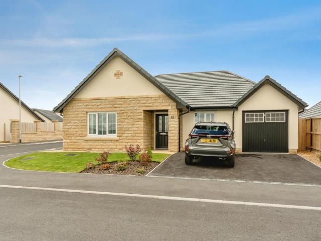 3 bedroom bungalow for sale