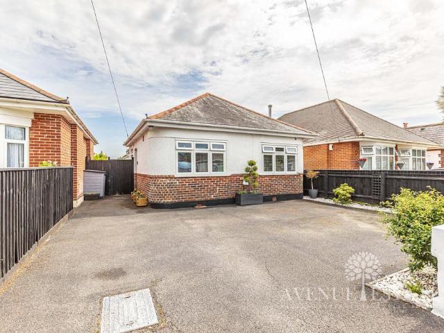 3 bedroom bungalow for sale