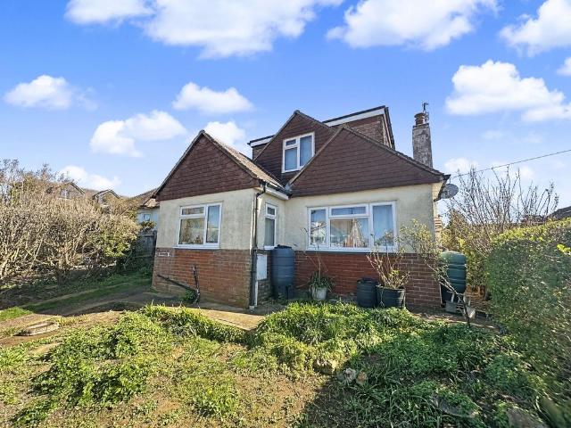 3 bedroom bungalow for sale