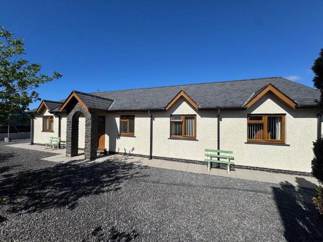 3 bedroom bungalow for sale