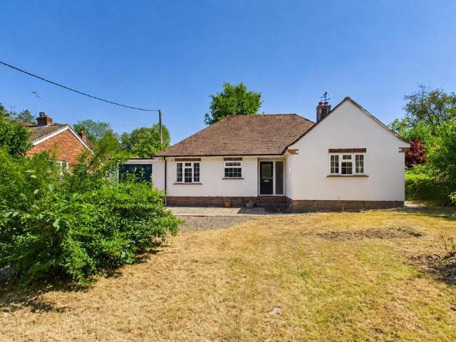 3 bedroom bungalow for sale
