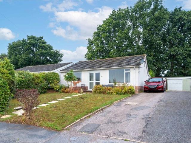 3 bedroom bungalow for sale
