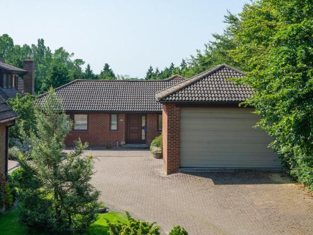 3 bedroom bungalow for sale