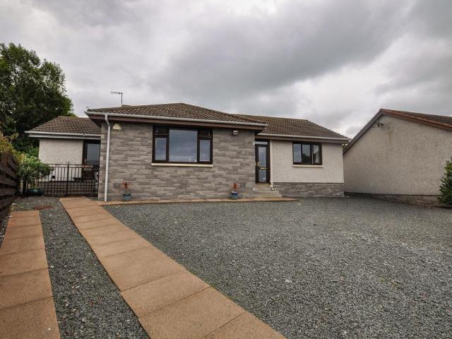 3 bedroom bungalow for sale