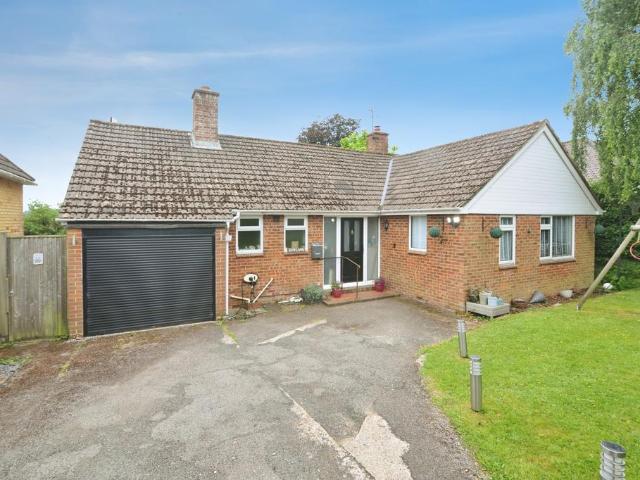 3 bedroom bungalow for sale