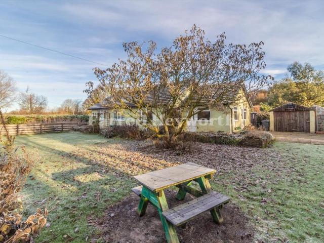 3 bedroom bungalow for sale