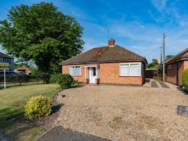 3 bedroom bungalow for sale