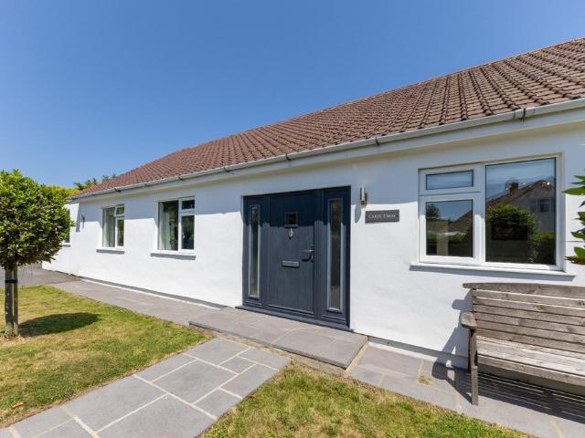 3 bedroom bungalow for sale