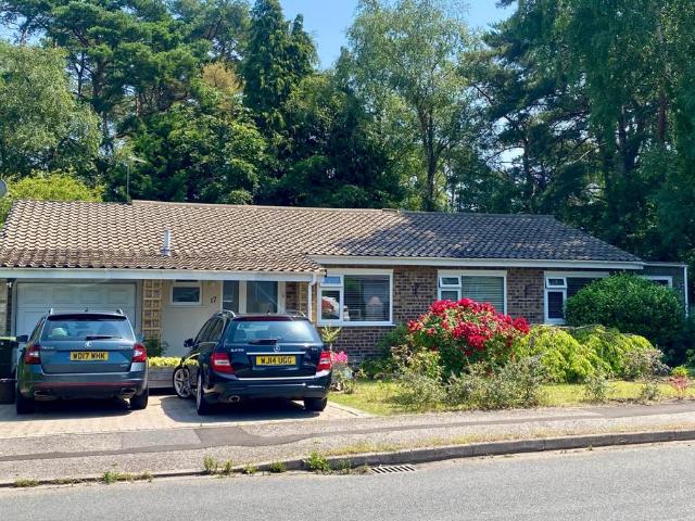 3 bedroom bungalow for sale