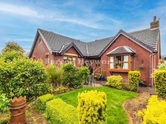 3 bedroom bungalow for sale
