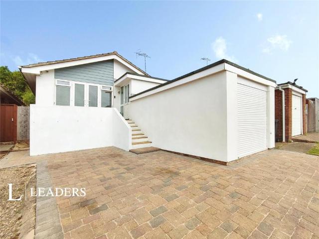 3 bedroom bungalow for sale
