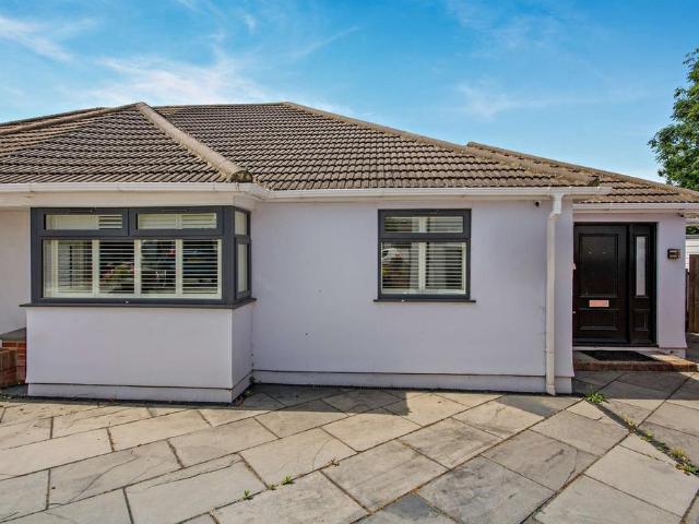 3 bedroom bungalow for sale