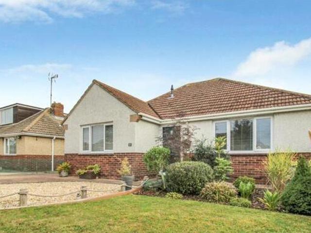 3 Bedroom Bungalow For Sale In Coleview, Swindon