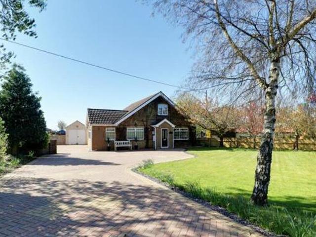 3 Bedroom Bungalow For Sale In Caistor, Market Rasen