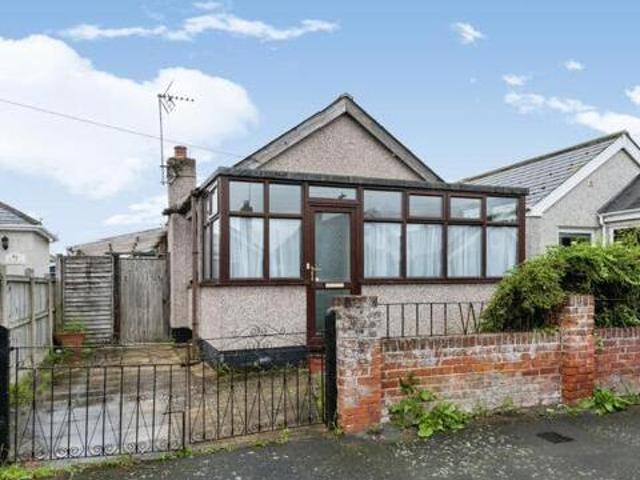 3 Bedroom Bungalow For Sale In Clacton on sea, Essex
