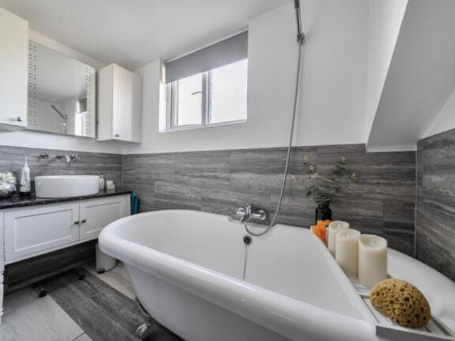 3 bedroom bungalow for sale in Cloche Way, Stratton St Margaret, Swindon, SN2