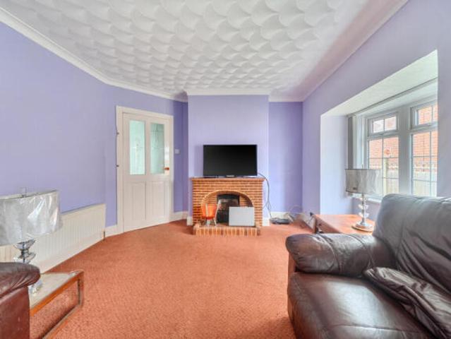 3 bedroom bungalow for sale in Crabwood Road, Maybush, Southampton, Hampshire, SO16