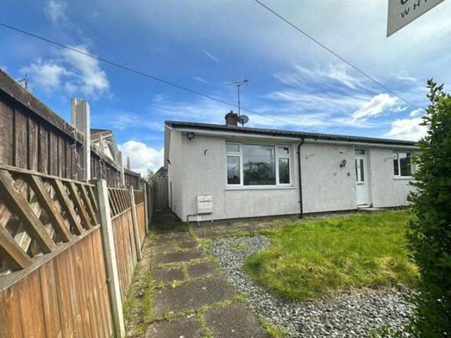 3 Bedroom Bungalow For Sale In Crewe, Cheshire