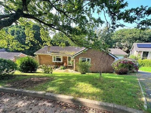 3 Bedroom Bungalow For Sale In Alverstone Garden Village