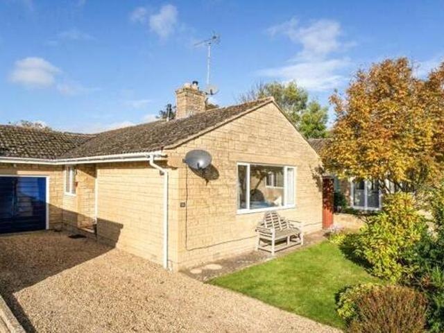 3 Bedroom Bungalow For Sale In Alderton, Gloucestershire