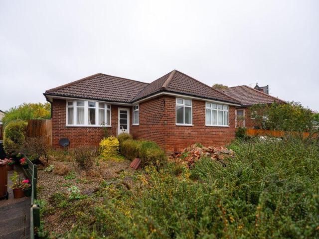 3 bedroom detached house for sale in Allerton Grange Rise, LS17