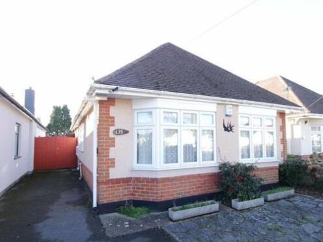 3 Bedroom Bungalow For Sale In Bournemouth