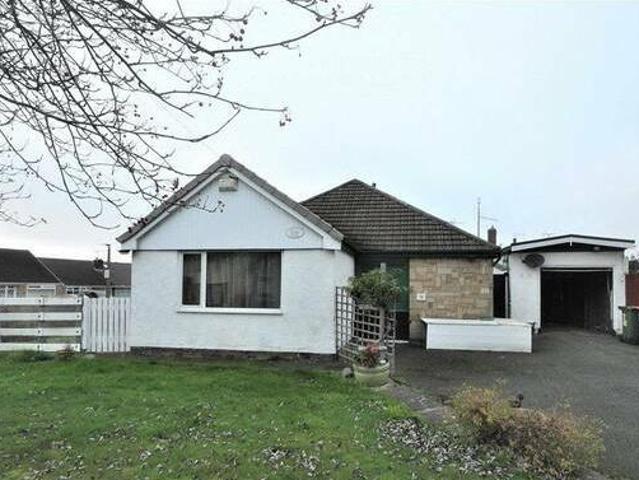 3 bedroom bungalow for sale in Barkhill Road Vicars Cross Chester CH3
