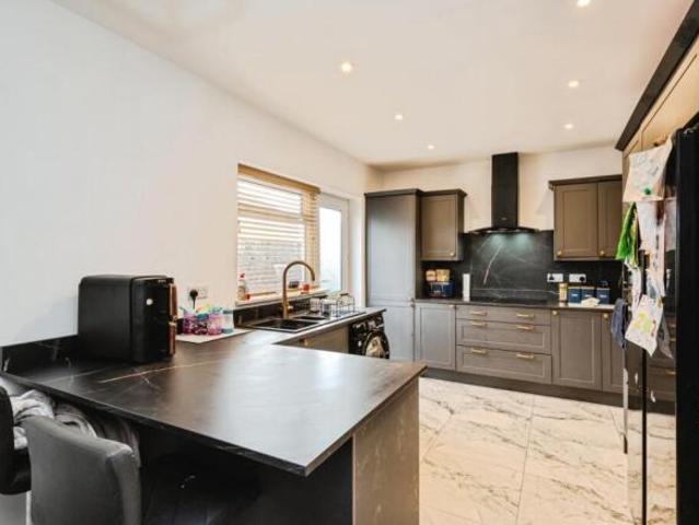 3 bedroom bungalow for sale in Belgrave Close, Gorseinon, Swansea, SA4