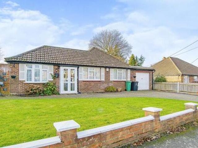 3 Bedroom Bungalow For Sale In Biggin Hill, Westerham