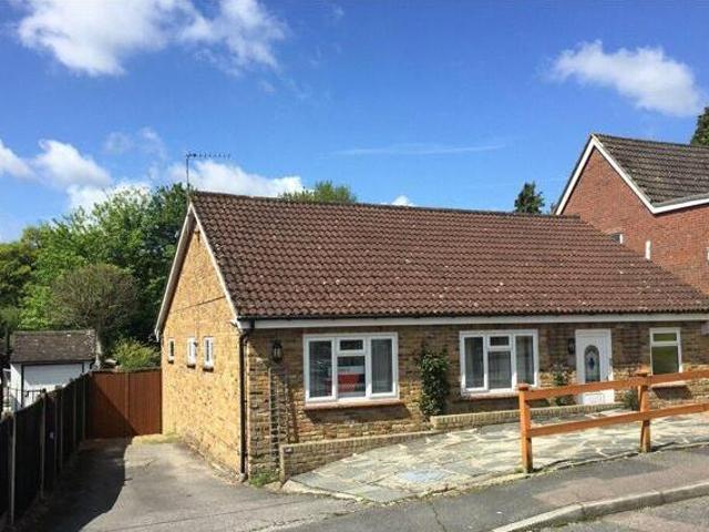 3 Bedroom Bungalow For Sale In Biggin Hill, Westerham