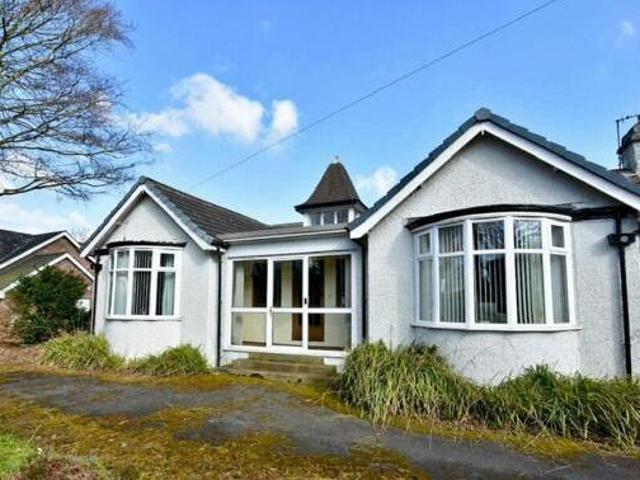3 Bedroom Bungalow For Sale In Blackburn, Lancashire