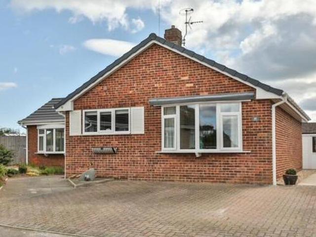 3 Bedroom Bungalow For Sale In Bridlington, East Yorkshire