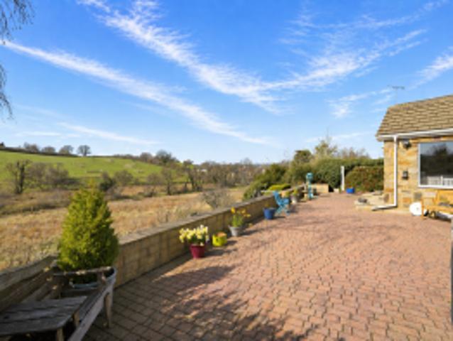 3 bedroom bungalow for sale in Grange Close, Bardsey, Leeds, West Yorkshire, LS17