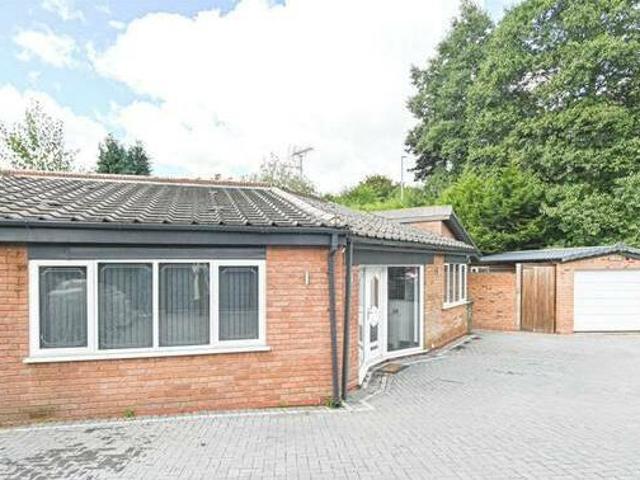 3 bedroom bungalow for sale in Grange Road Halesowen West Midlands B63
