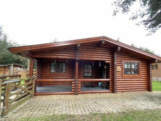 3 Bedroom Bungalow For Sale In Felmoor Park, Northumberland