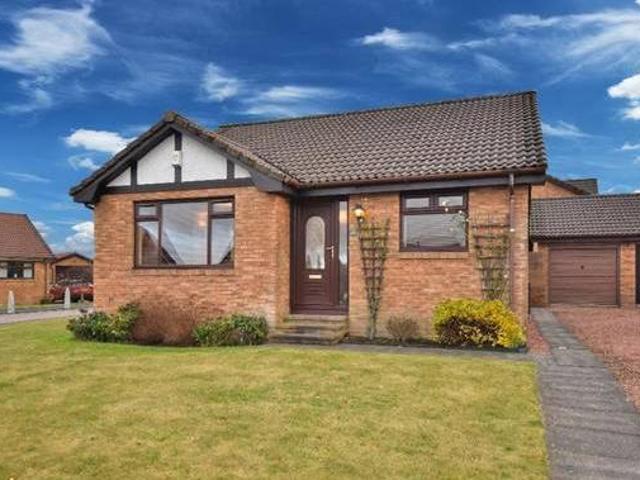3 bedroom bungalow for sale in Kane Place Stonehouse ML9