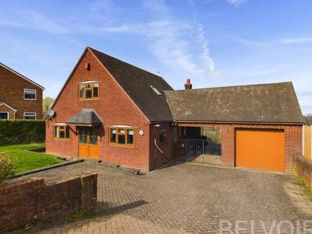 3 Bedroom Bungalow For Sale In Ketley Bank, Telford