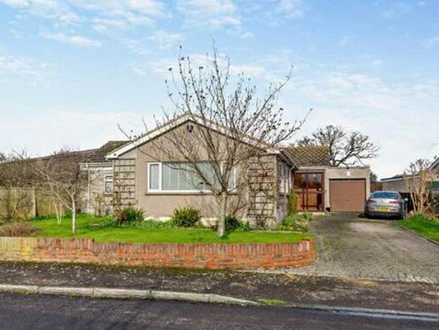 3 Bedroom Bungalow For Sale In Hollingbourne
